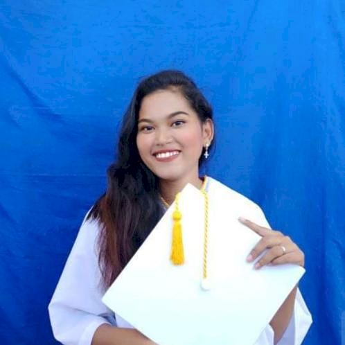 Learn Filipino with Ina - Manila: I am a 3rd year College, a B...