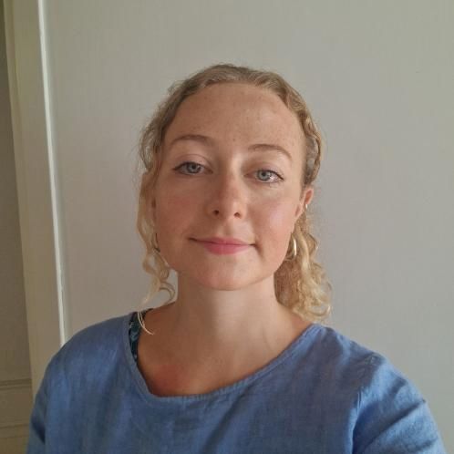 Learn English with Lily - Rome: I'm Lily and I'm an English te...