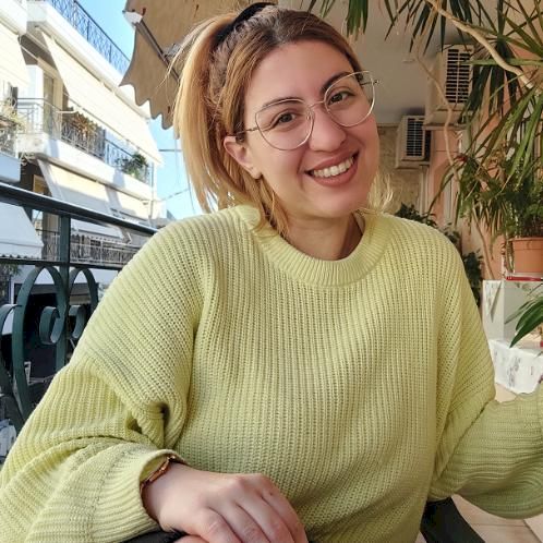 Learn Greek with Maria - Athens: 你好!! I am Maria and I am ...