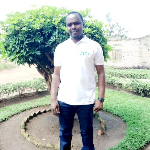 Learn Kinyarwanda with Valens - Kigali: I am Rwandan; hold a b...